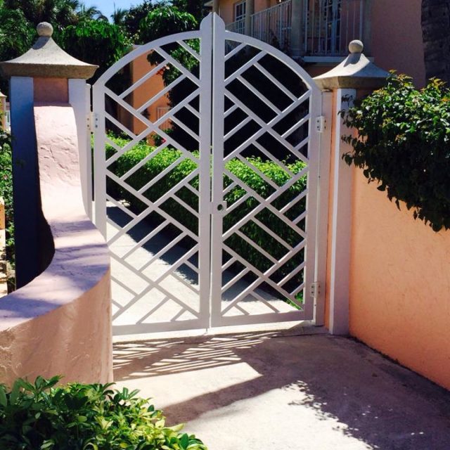 Gates And Fences - Palm Beach Aluminum, Inc. designs gates and fences